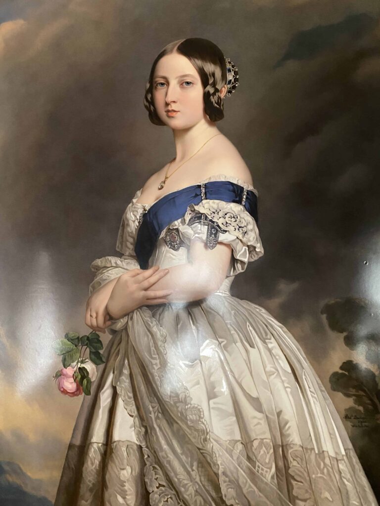 Queen Victoria | Mo Joe Travel